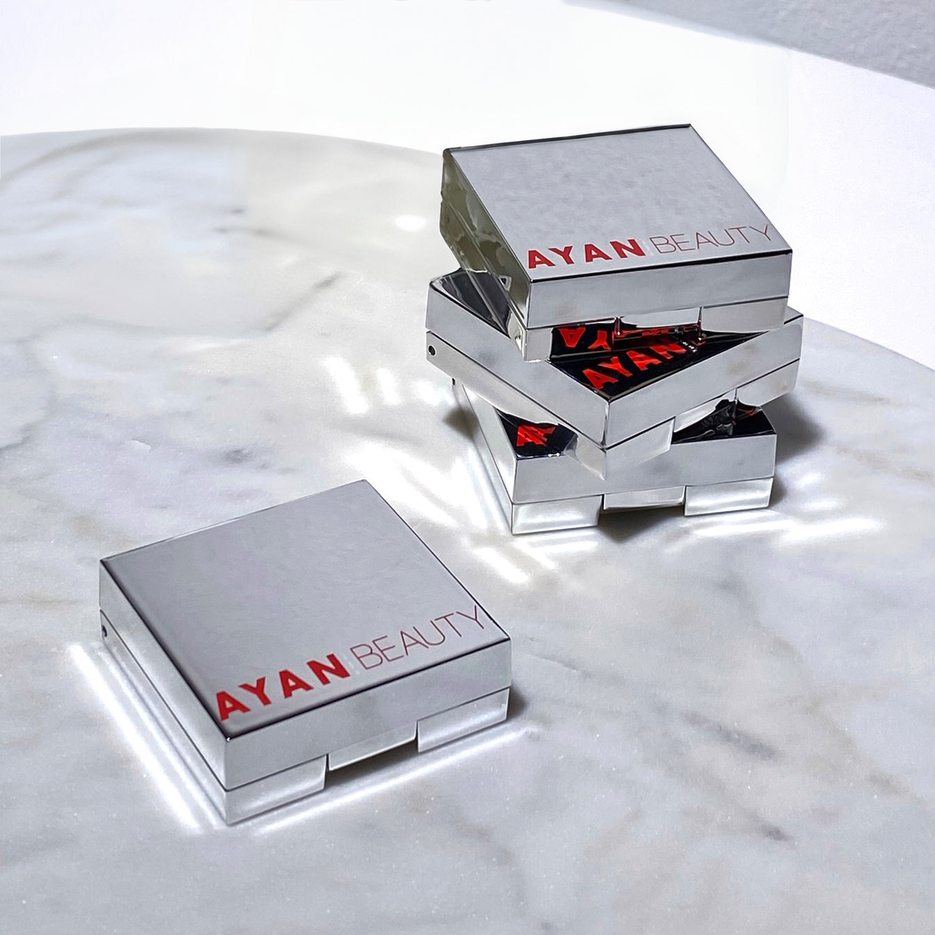Ayan Beauty | TIT FOR TOOT diamond eyeshadow highlighter – AYAN BEAUTY