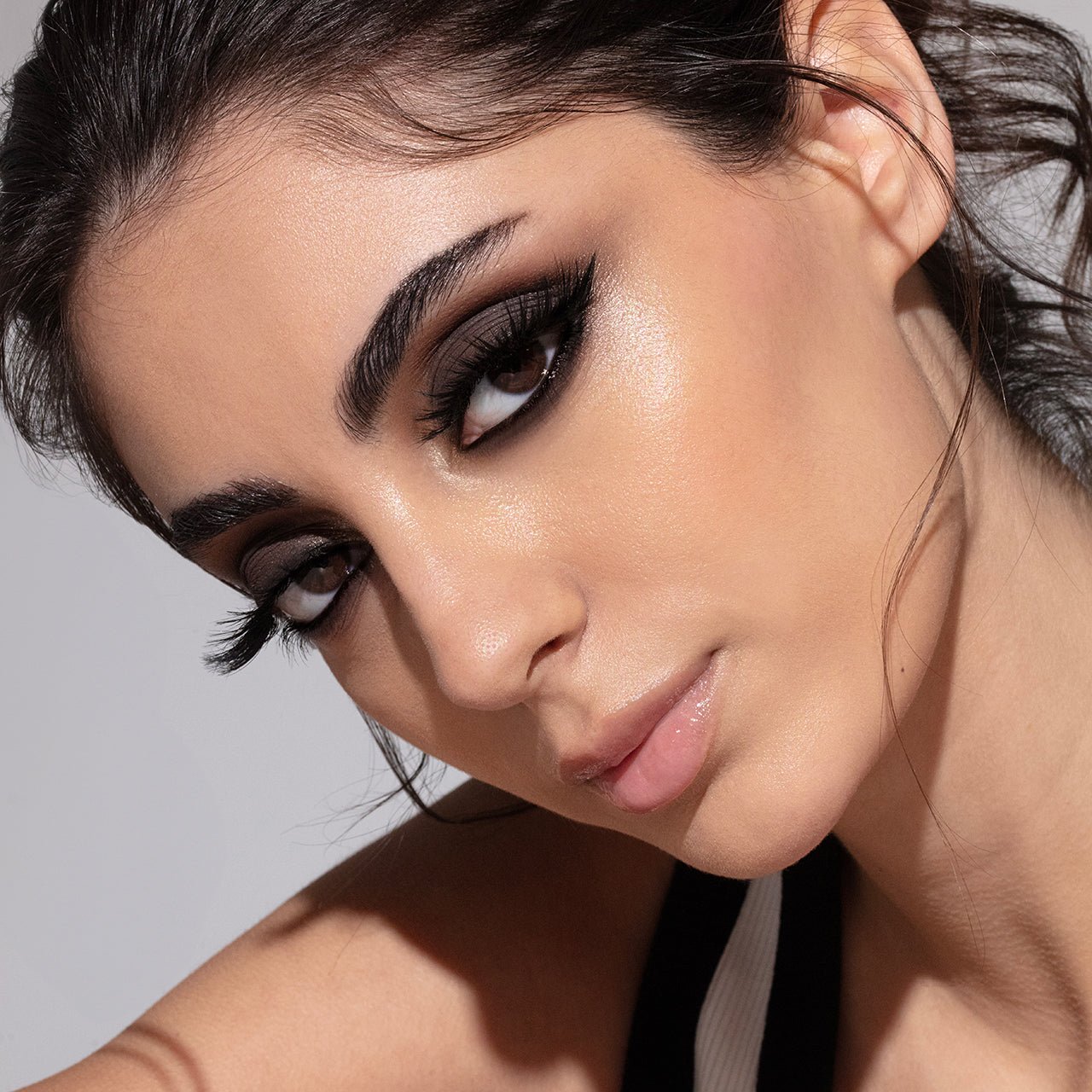 Ayan Beauty | SHE'S THE MOMENT luxurious palette – AYAN BEAUTY